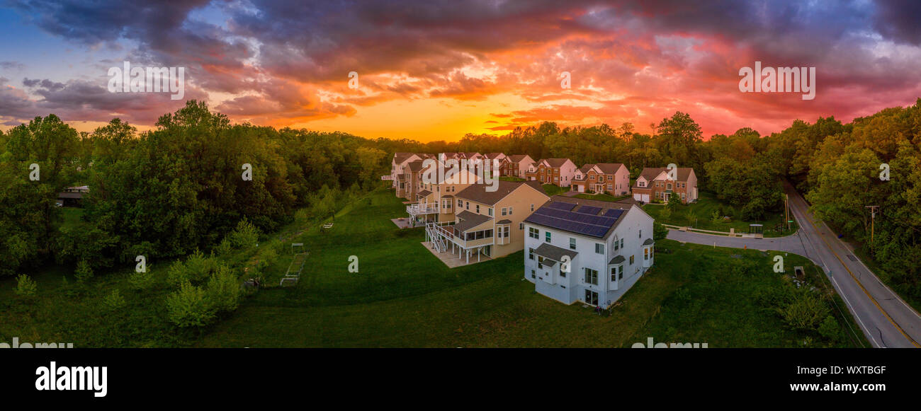 Single storey home hi-res stock photography and images - Alamy