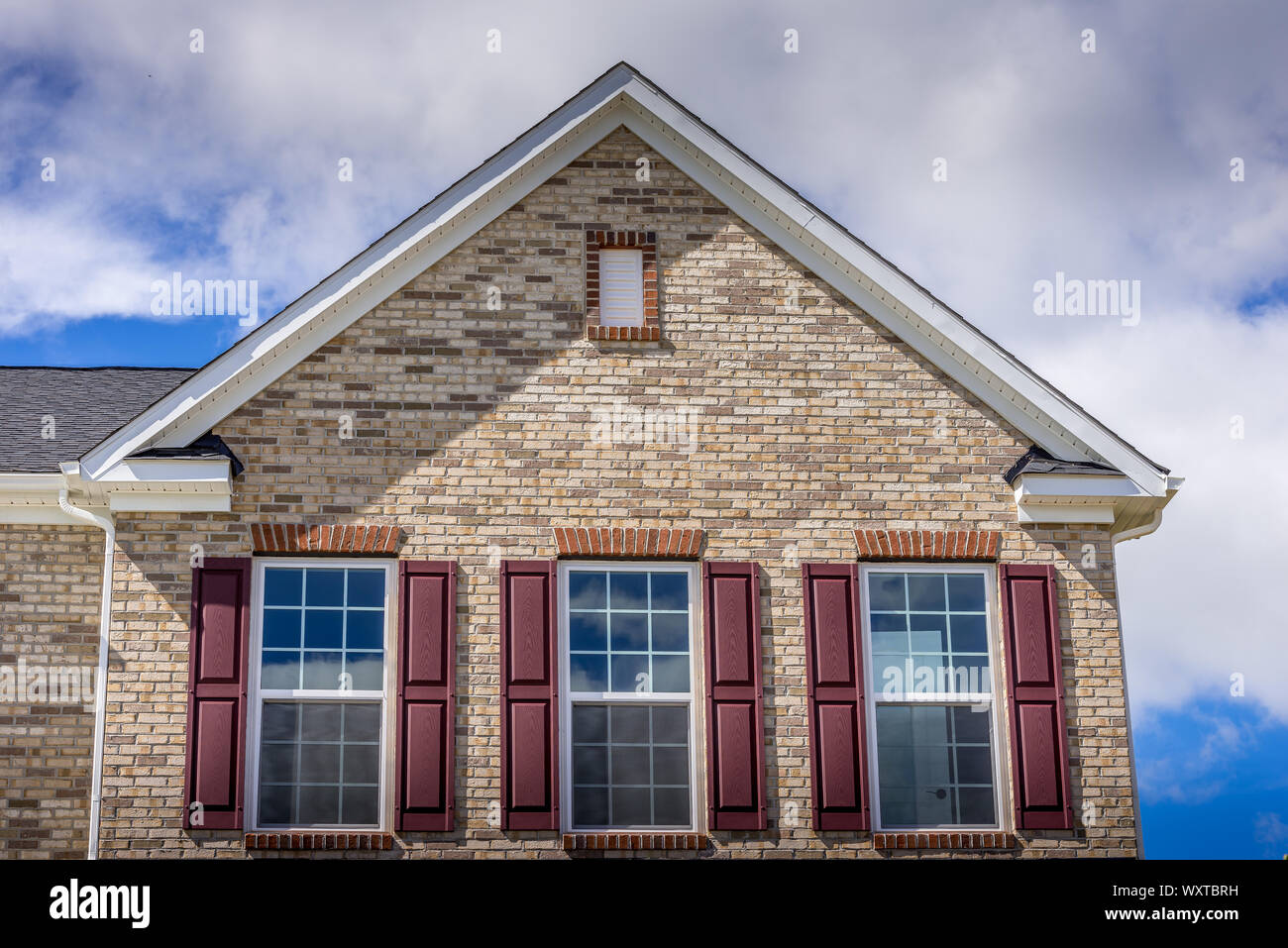 Soffit house hi-res stock photography and images - Alamy