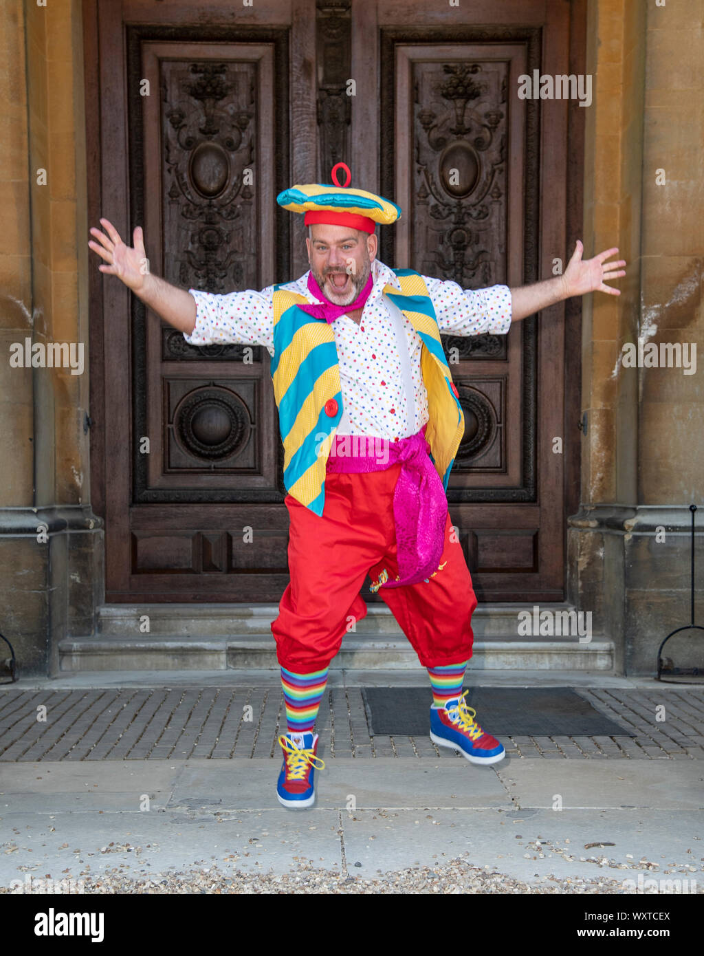 Andy Collins (Louis Pot et Pan) attends the Beauty & The Beast ...