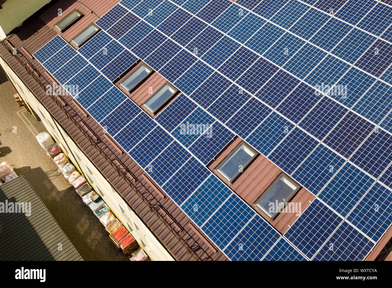 Solar pv at industrial rooftop hi-res stock photography and images - Alamy
