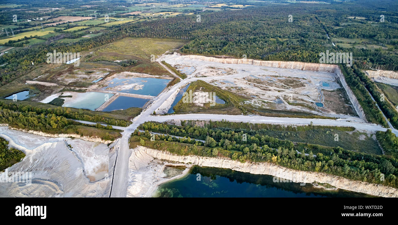 Aerial view stone quarries hi-res stock photography and images - Alamy