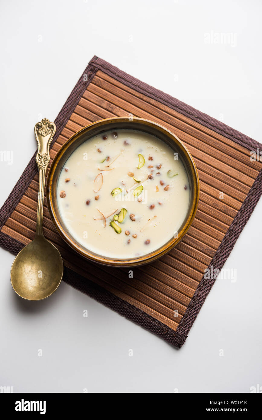 Rabri doodh hi-res stock photography and images - Alamy