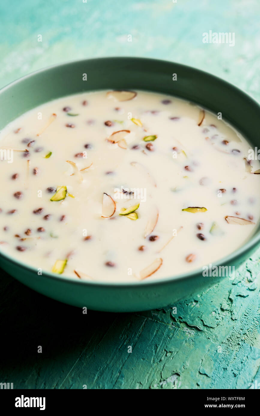 Rabri doodh hi-res stock photography and images - Alamy