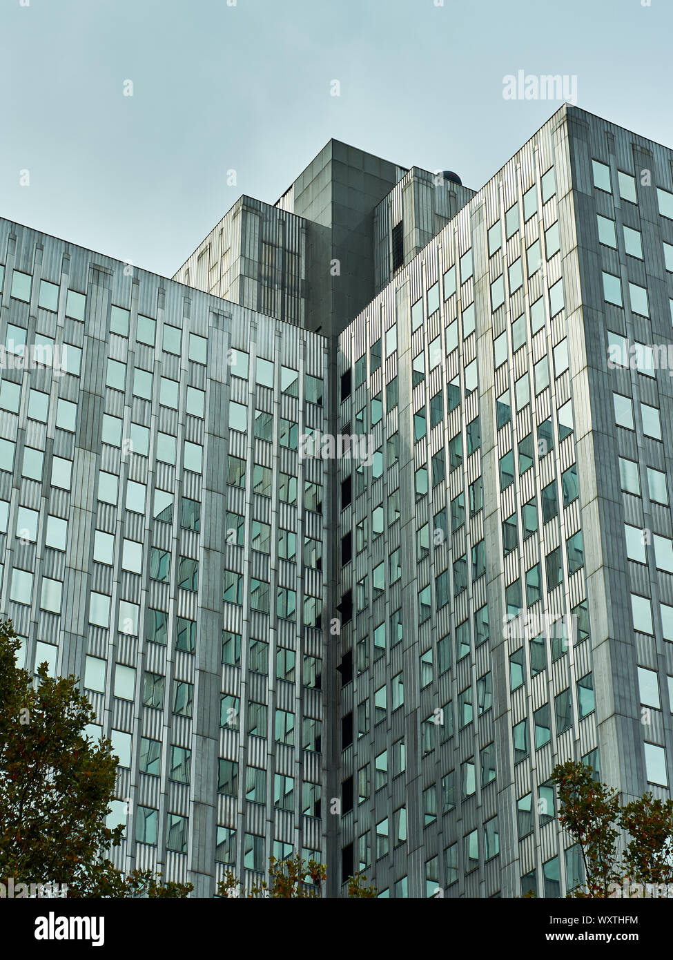 Cityscape modern pittsburgh in hi-res stock photography and images - Alamy