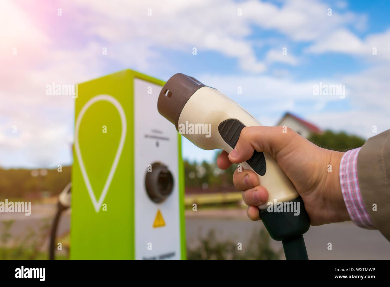 Cable guide hi-res stock photography and images - Alamy