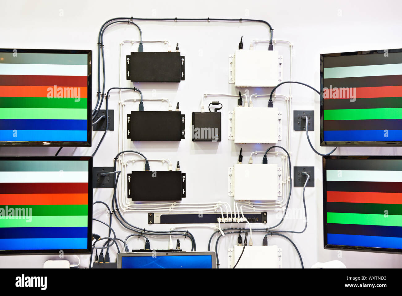 Digital decoders hi-res stock photography and images - Alamy