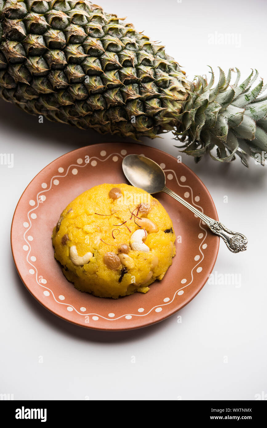 Pineapple sheera or Halwa also known as Ananas keshri shira. Popular ...