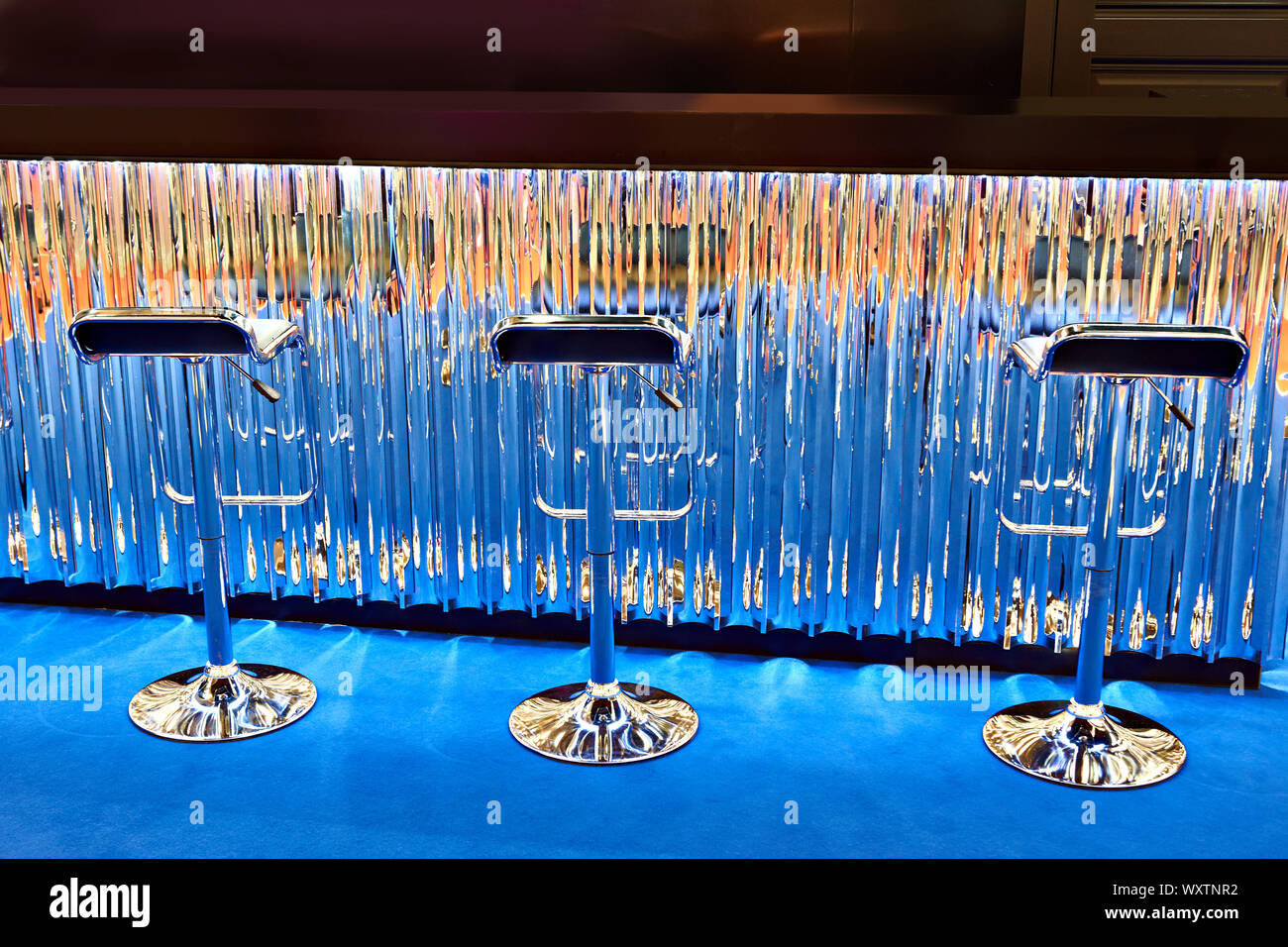 Club Bar Counter Design