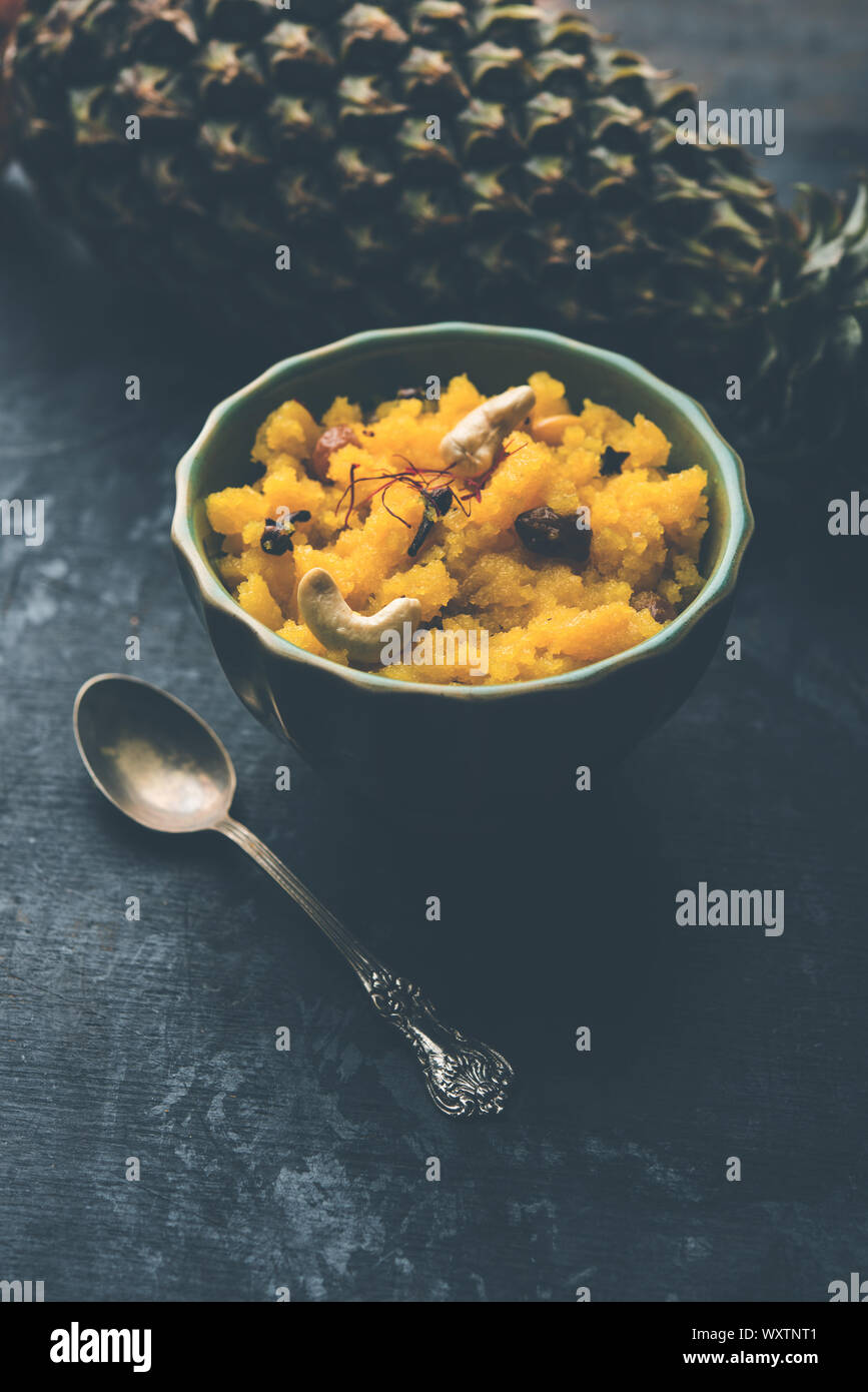 Pineapple sheera or Halwa also known as Ananas keshri shira. Popular ...