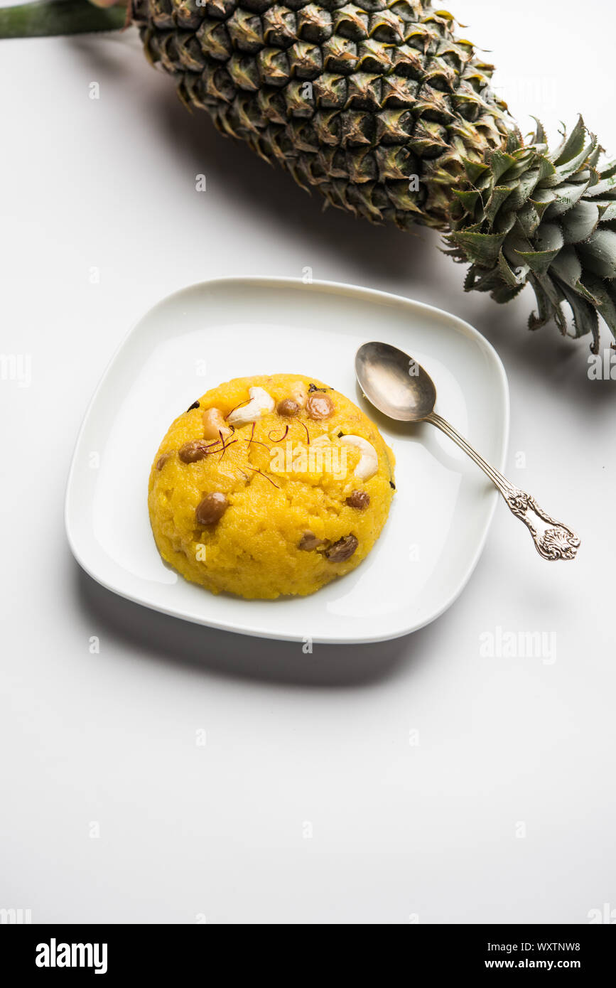 Pineapple sheera or Halwa also known as Ananas keshri shira. Popular ...