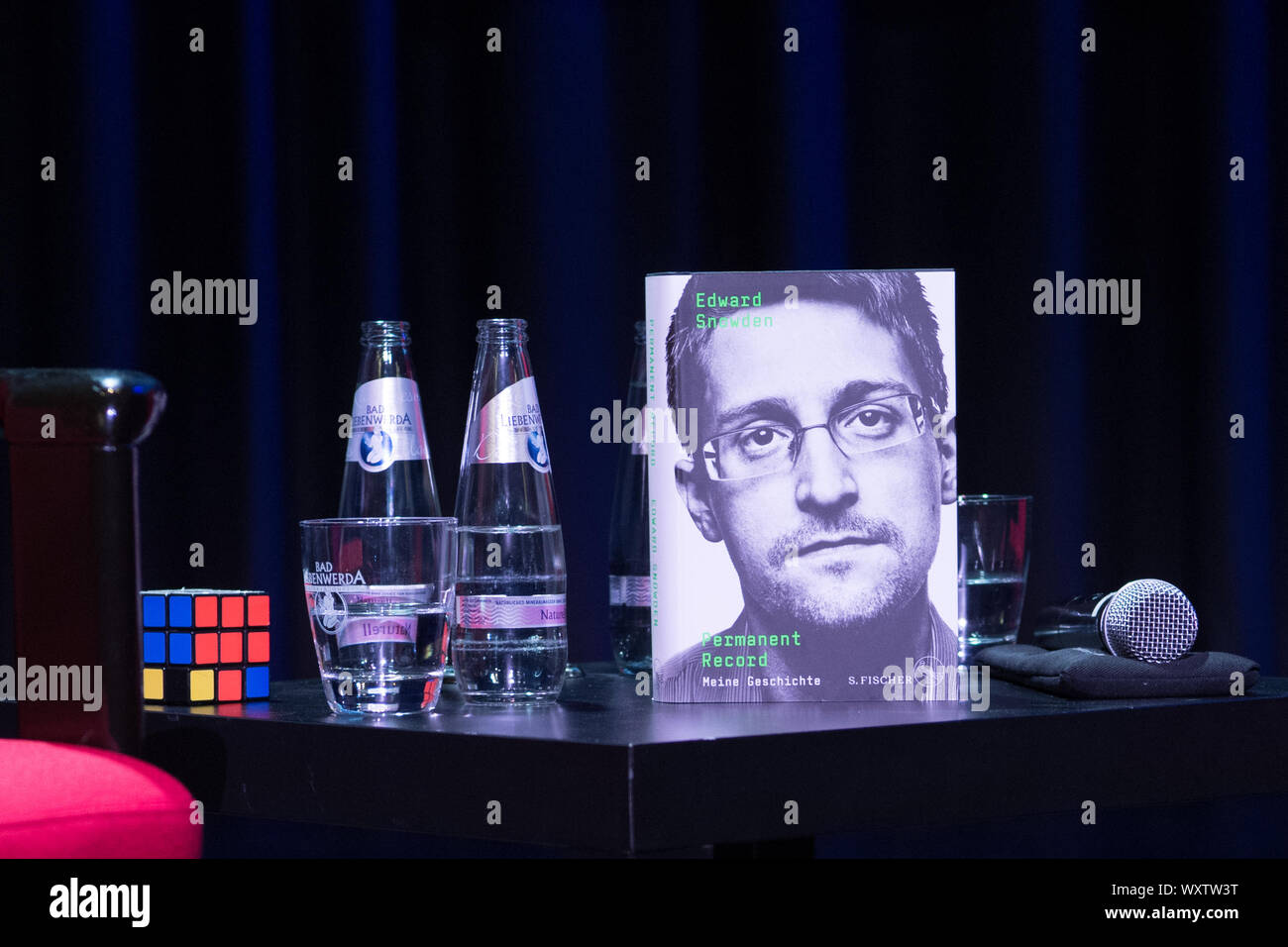 Berlin, Germany. 17th Sep, 2019. A magic cube lies next to Edward ...