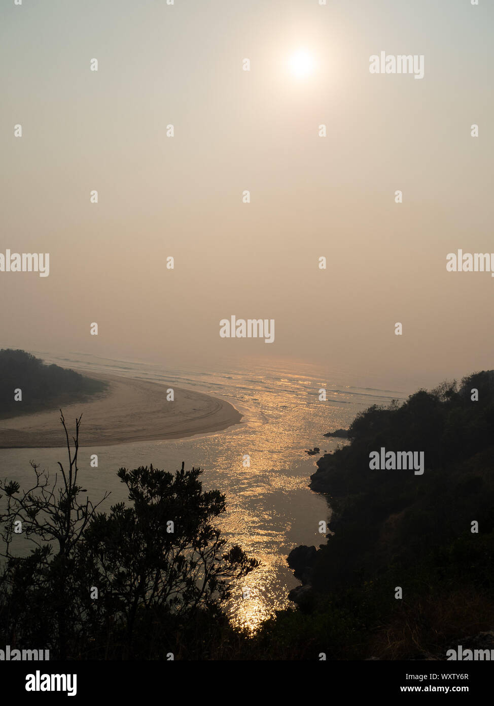 Smoke on the water from distant Bush Fires making for a hazy morning ...