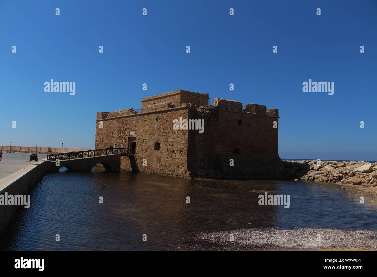 New sculpture paphos hi-res stock photography and images - Alamy