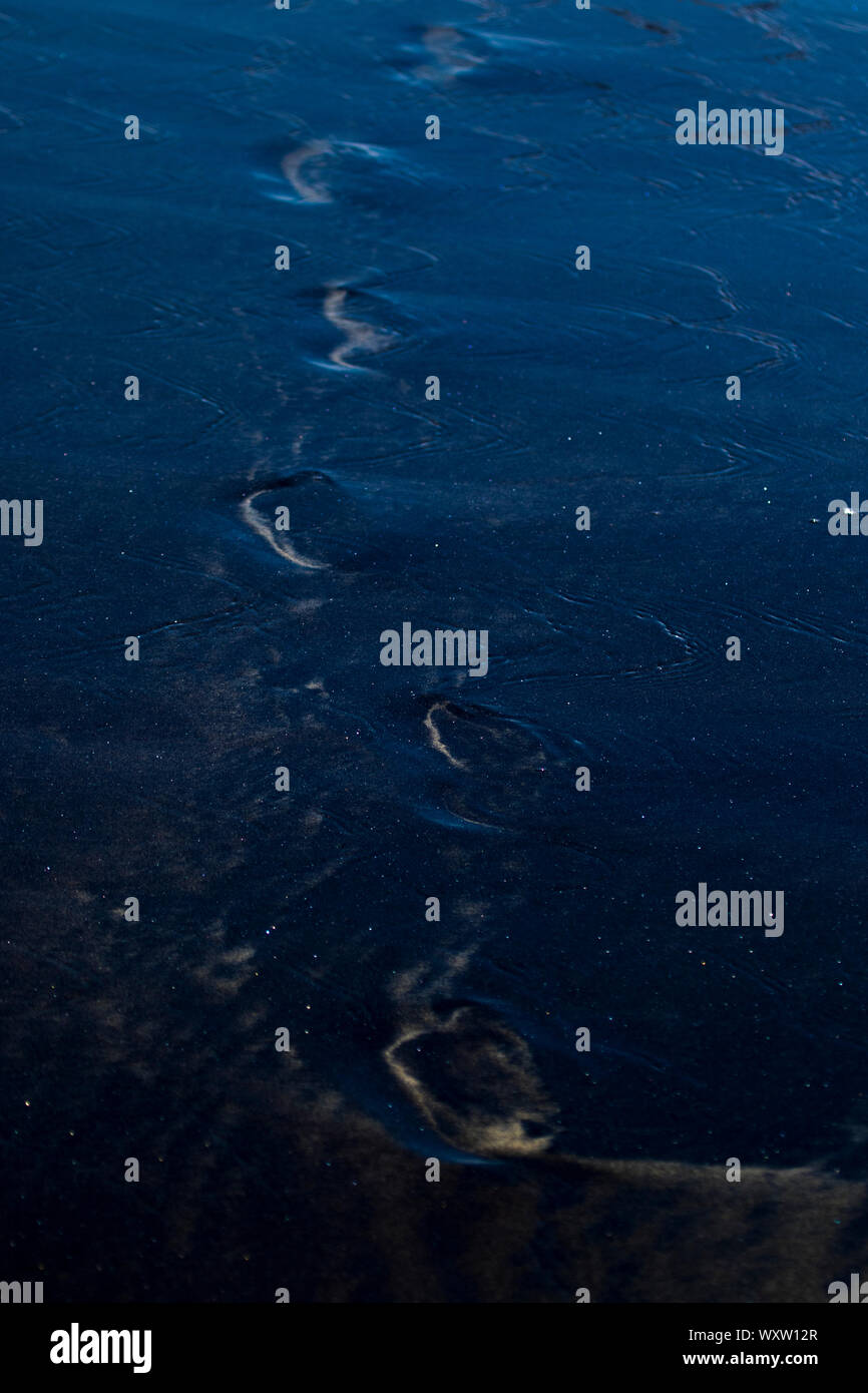 Footprint beach footsteps hi-res stock photography and images - Alamy