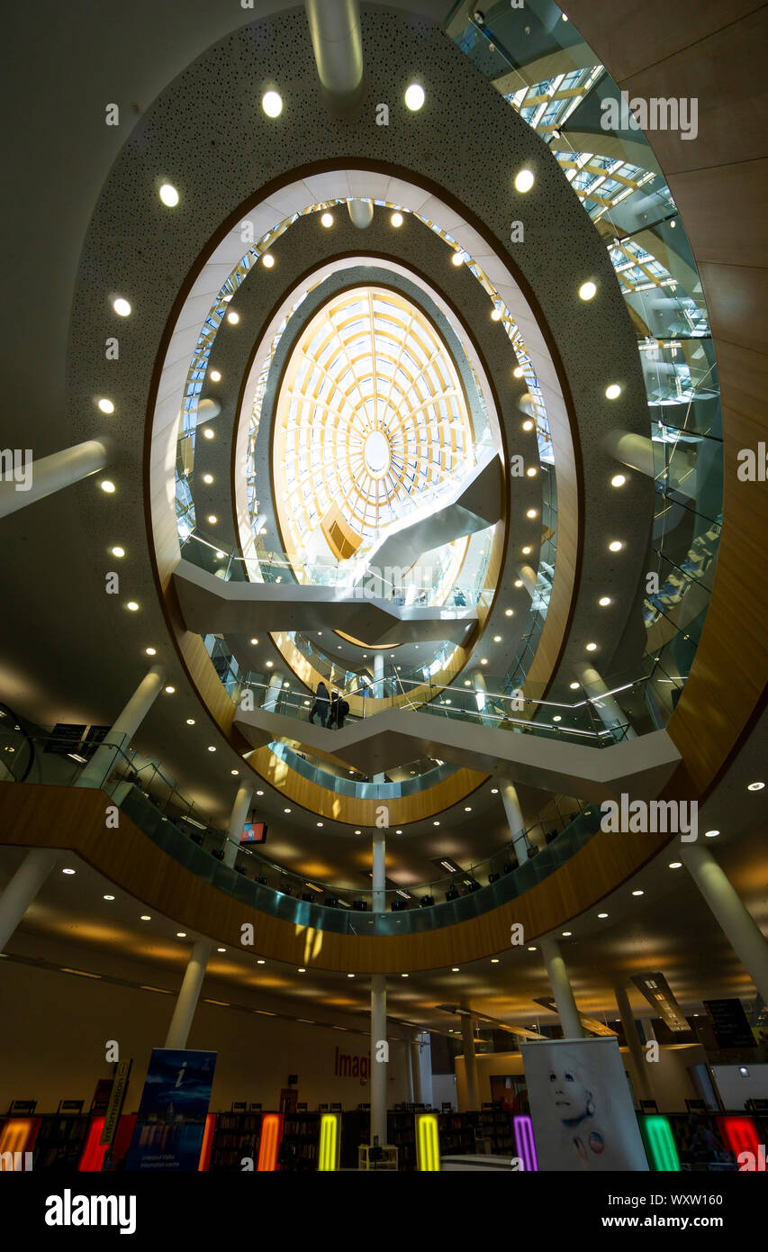 Liverpool Central Library Stock Photo - Alamy
