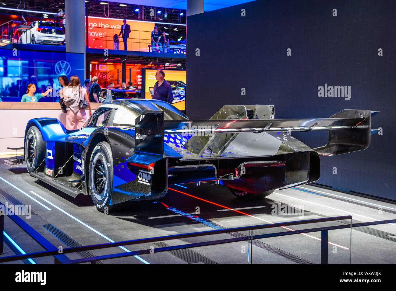 Volkswagen id r hi-res stock photography and images - Alamy
