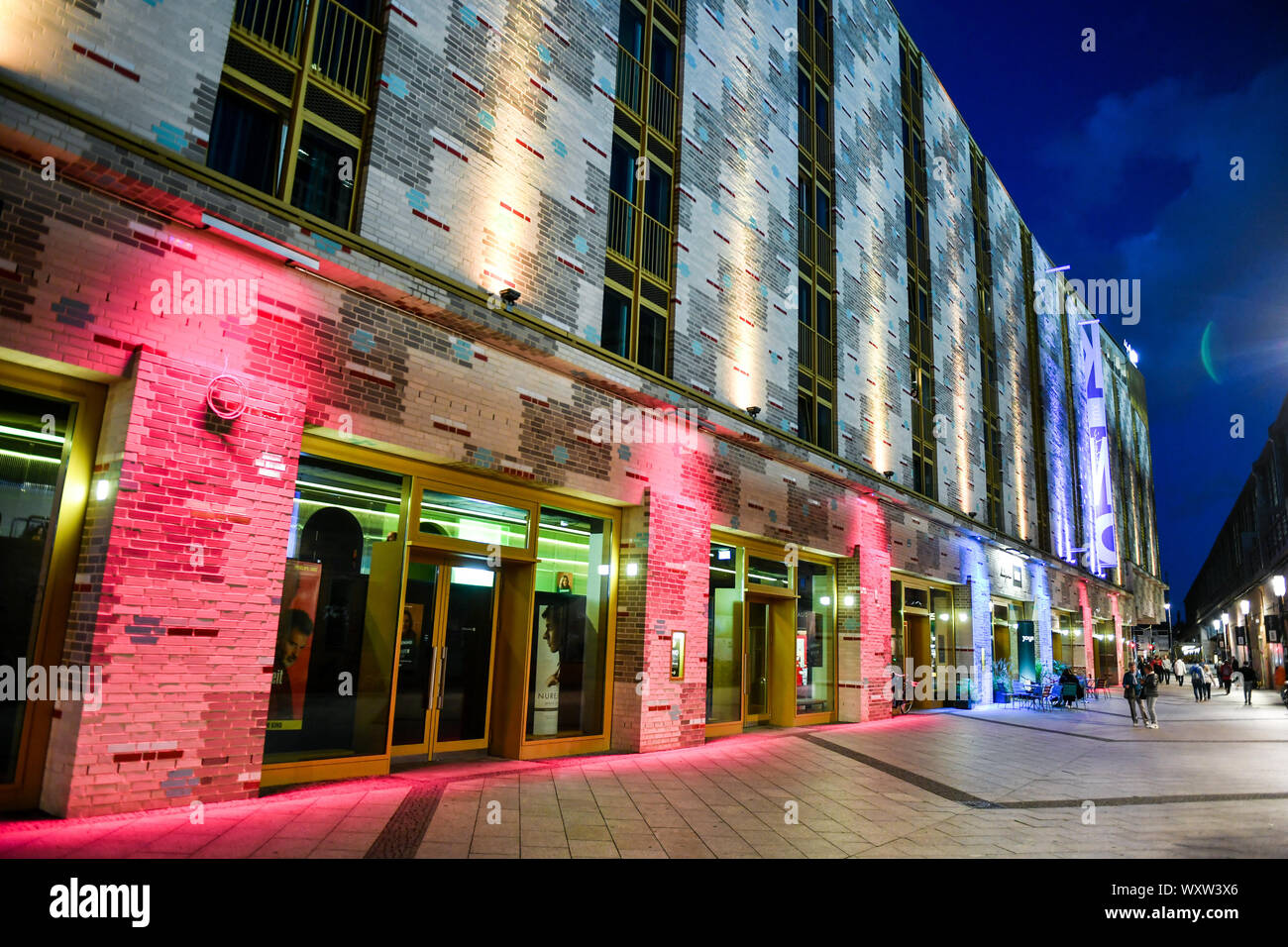 Berlin, Germany. 17th Sep, 2019. The cinema Delphi Lux in the ...