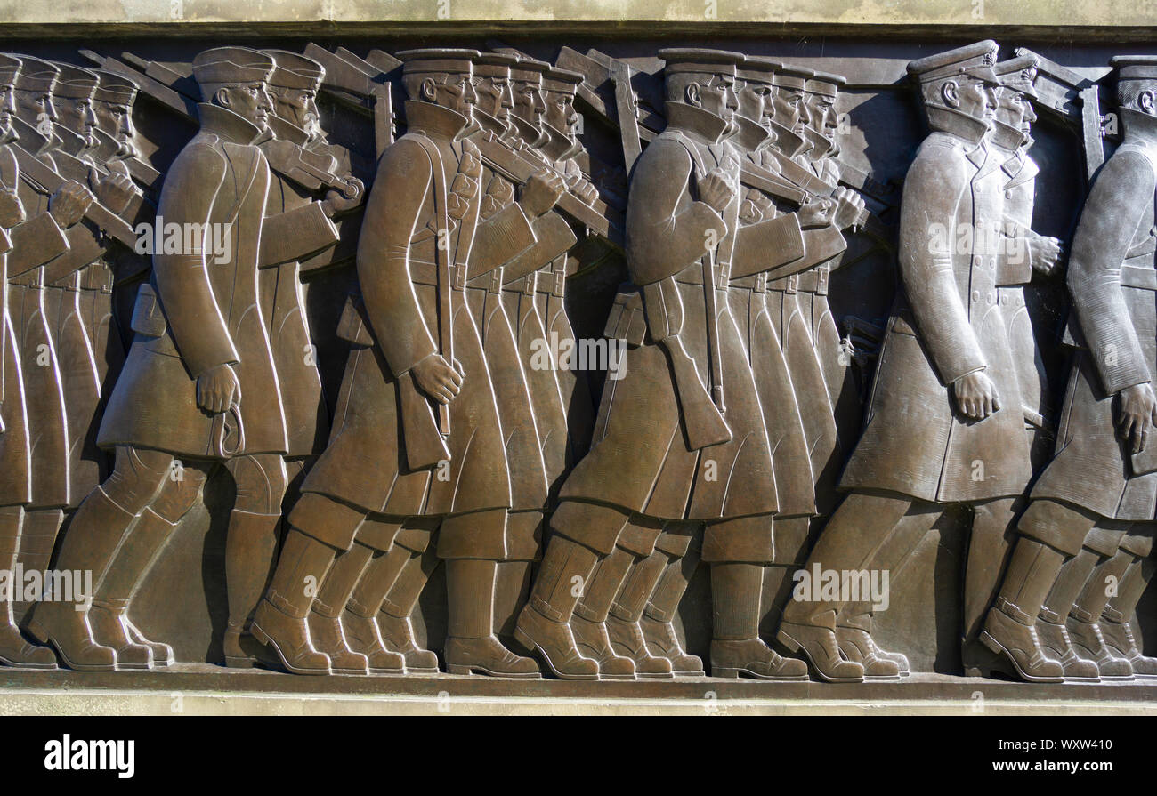 Liverpool troops hi-res stock photography and images - Alamy