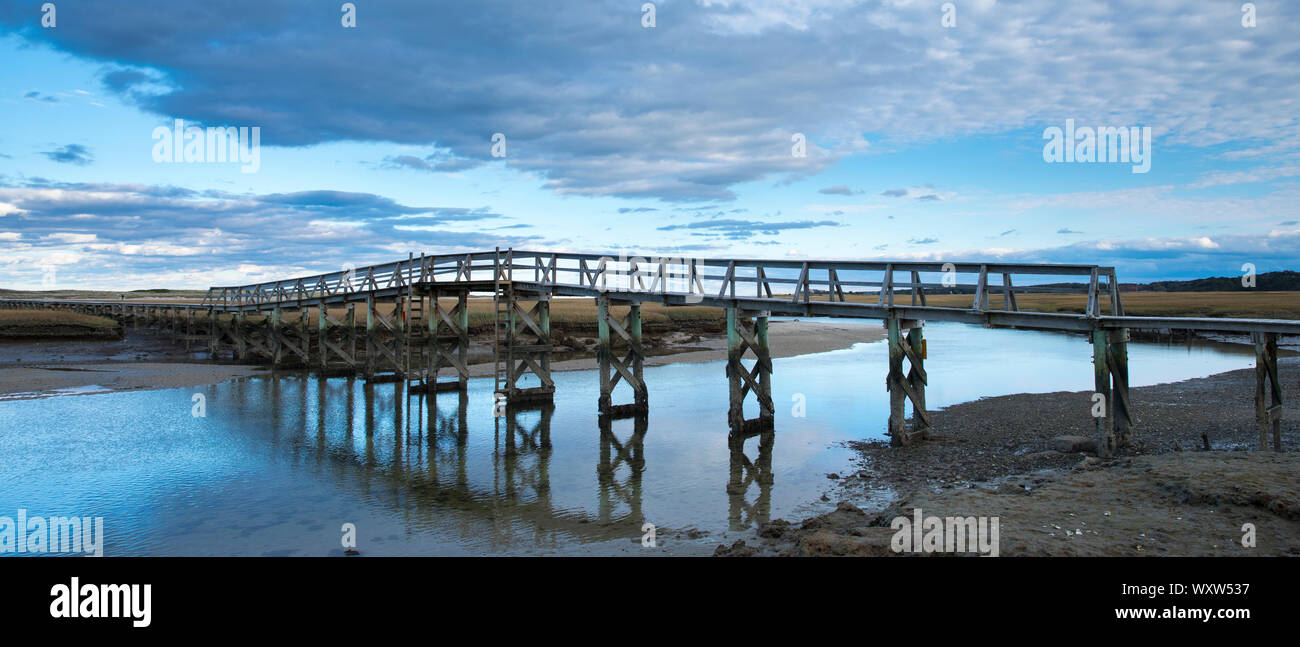 Wooden bridge over creek hi-res stock photography and images - Alamy
