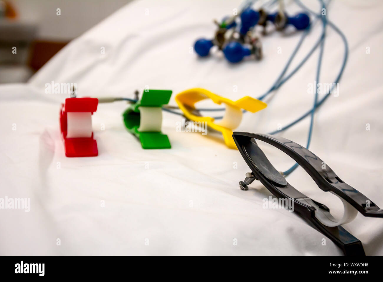 Ecg electrode hi-res stock photography and images - Alamy