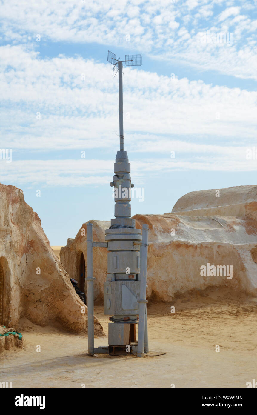 Tunisia star wars mos espa hi-res stock photography and images - Alamy