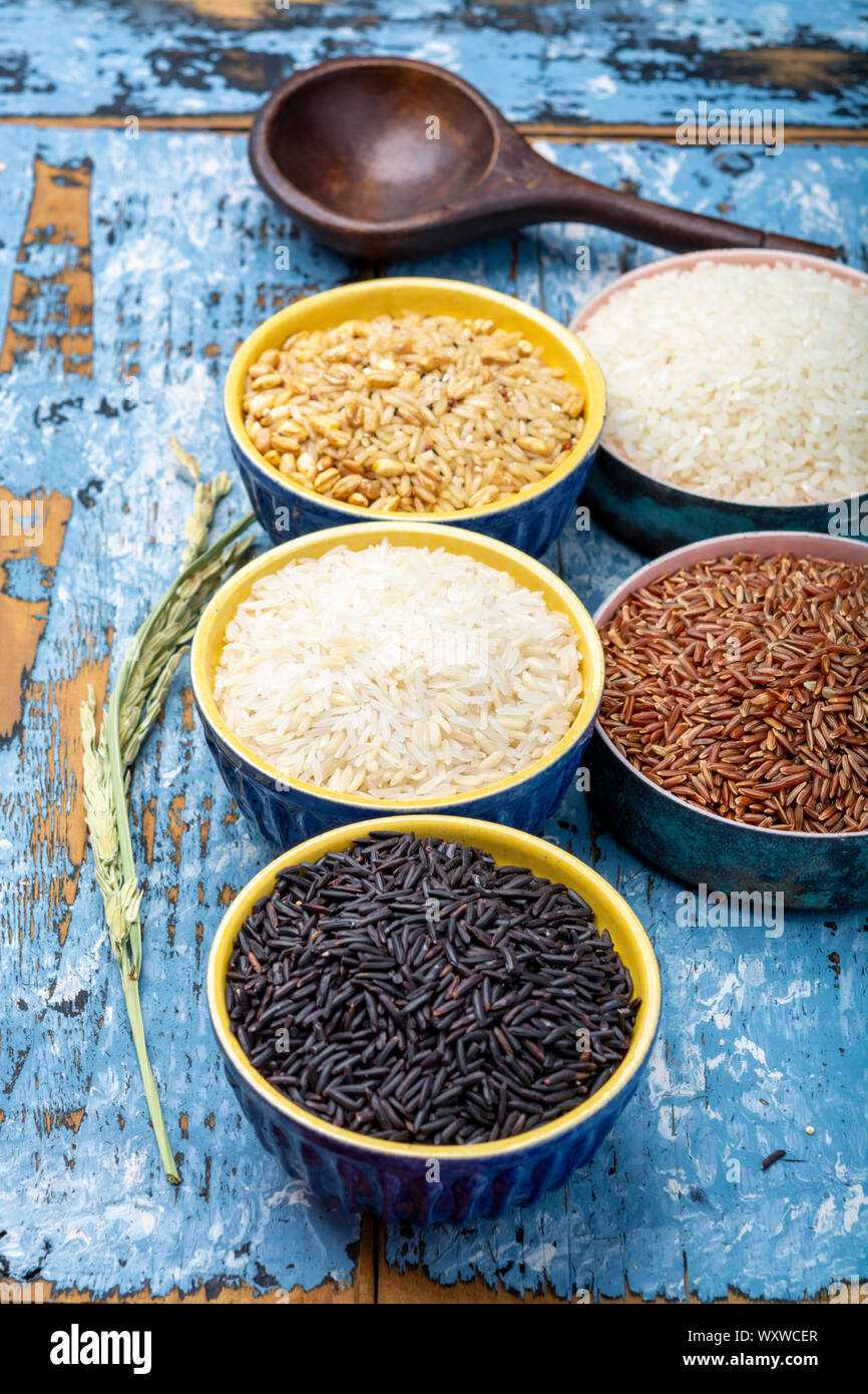 Different types of rice, white basmati, jasmine, arborio, brown and ...
