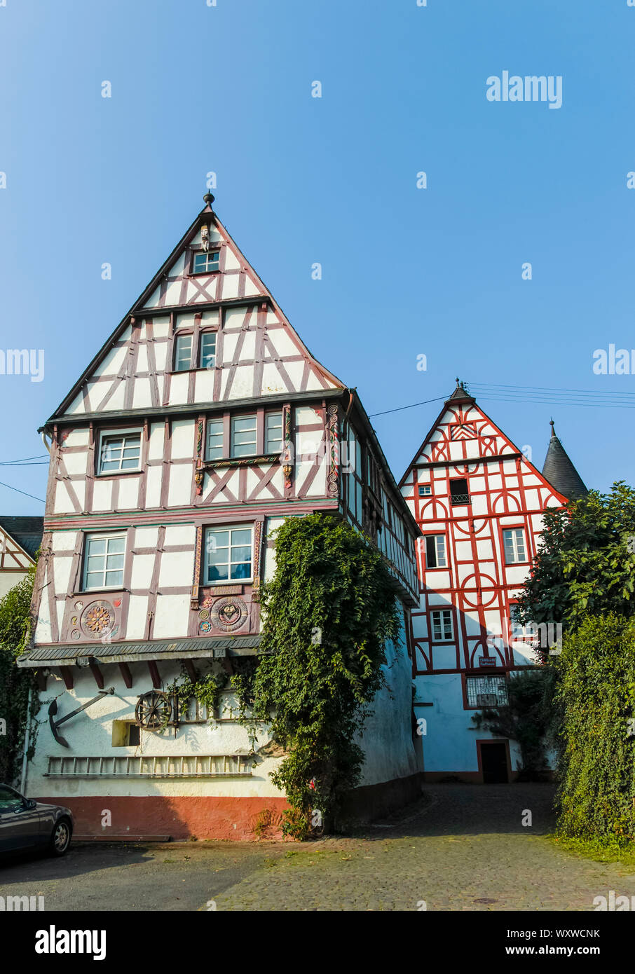 Street in old German town with traditional medieval timber framing ...