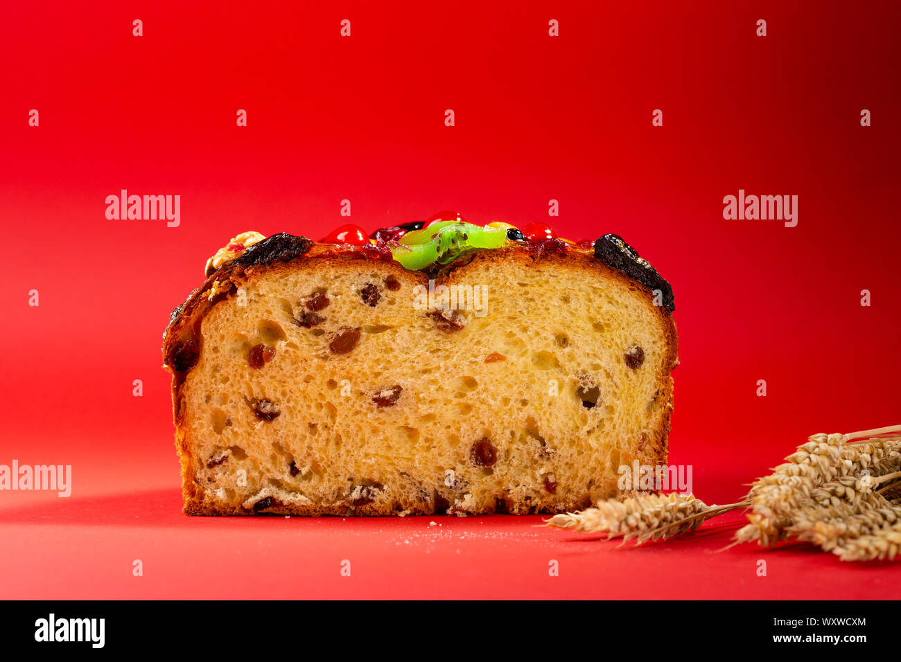 Panetone hi-res stock photography and images - Alamy