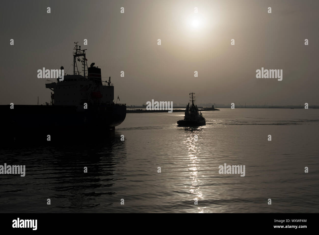Reflection ships hi-res stock photography and images - Alamy