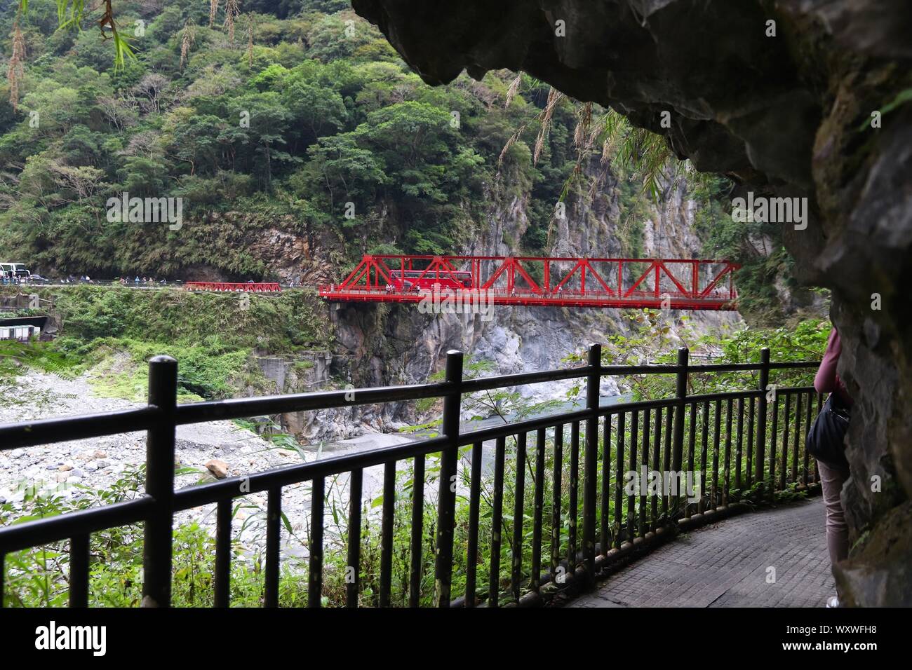 Taroko National Park in Taiwan. Zangchun Bridge over Taroko Gorge Stock ...
