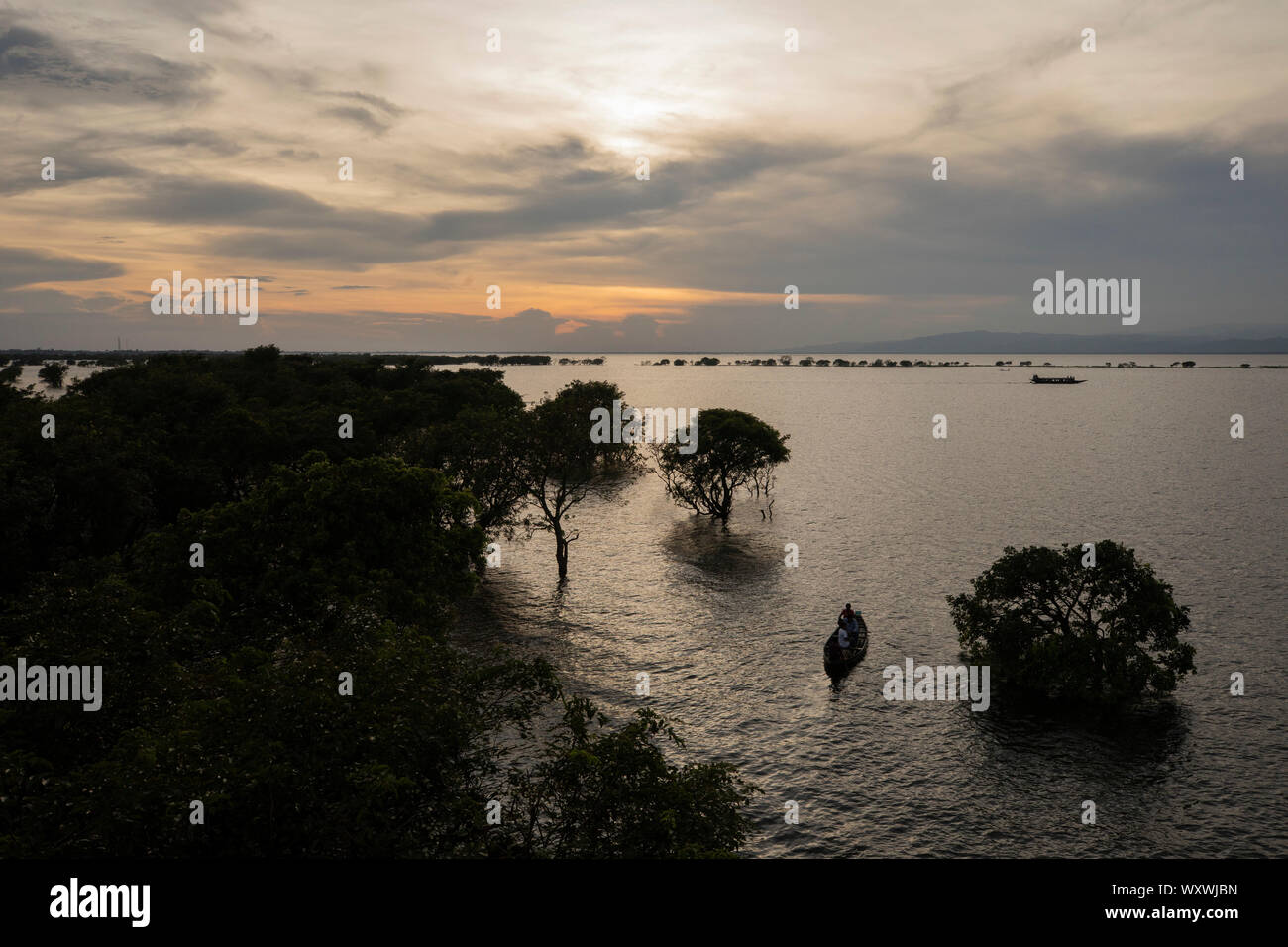Tanguar haor bangladesh hi-res stock photography and images - Alamy
