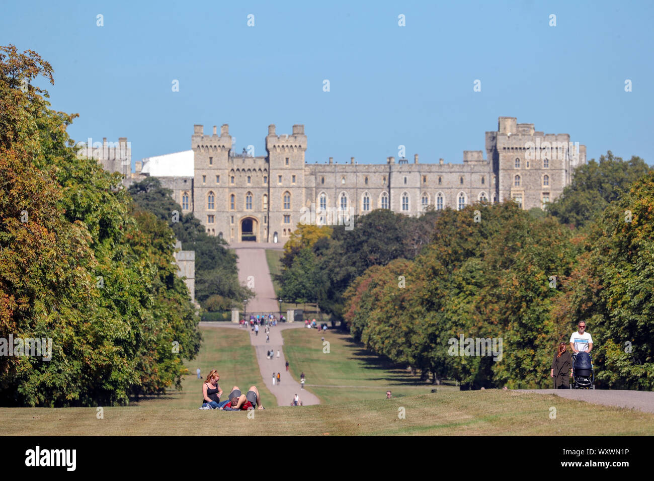 The Long Walk Windsor Autumn High Resolution Stock Photography and ...