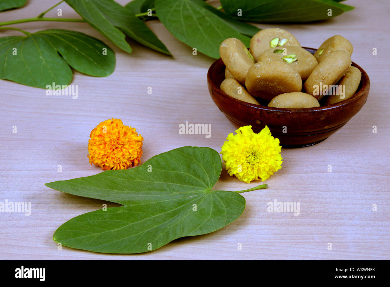 Beedi High Resolution Stock Photography and Images - Alamy