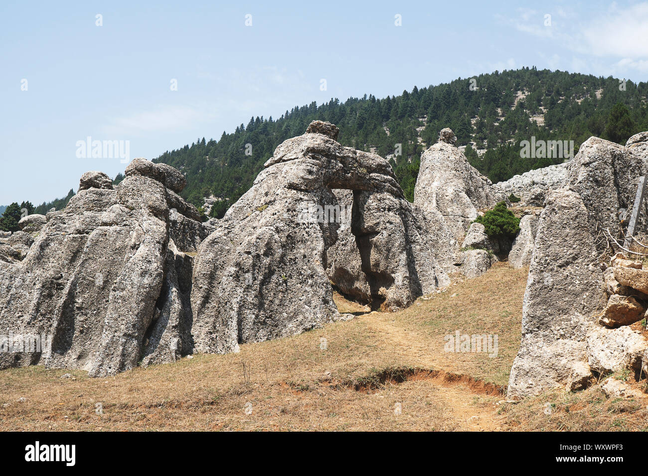 Beautiful strange rock formation hi-res stock photography and images ...