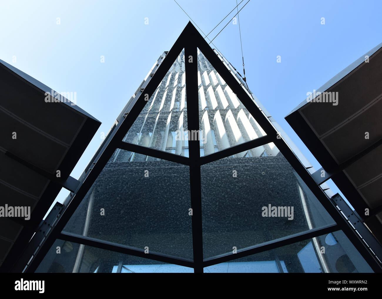 Building of geneva hi-res stock photography and images - Alamy