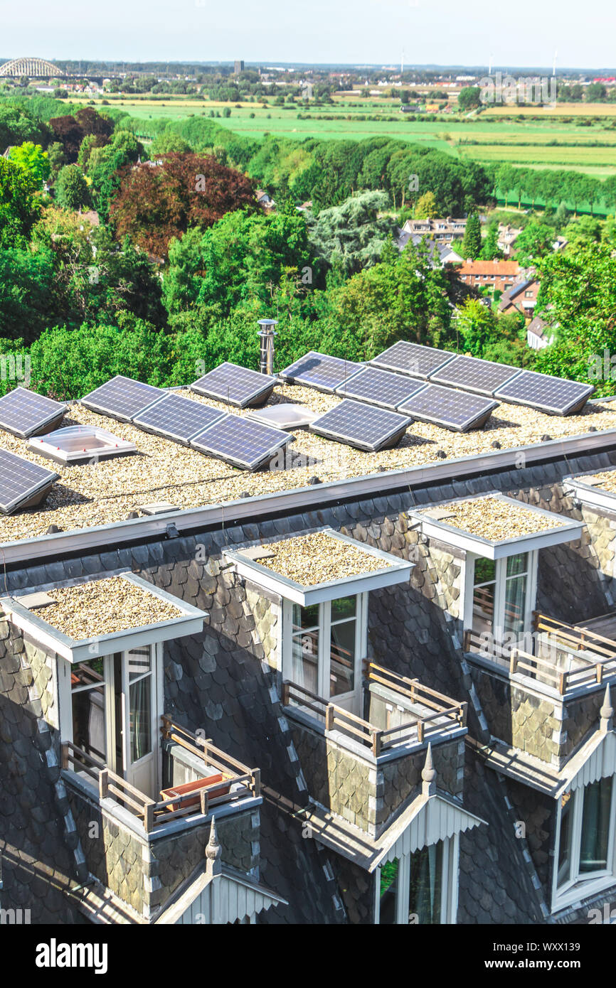 Solar panels church roof hi-res stock photography and images - Alamy