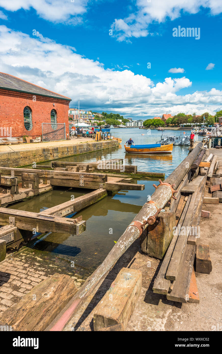 Floating Harbour at Underfall Yard with Victorian pump room, Bristol ...