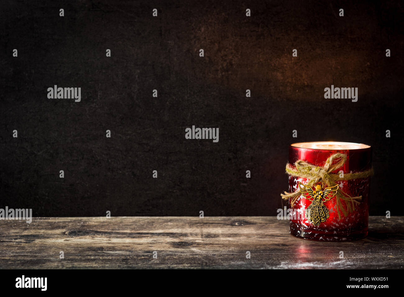 Dim light background hi-res stock photography and images - Alamy