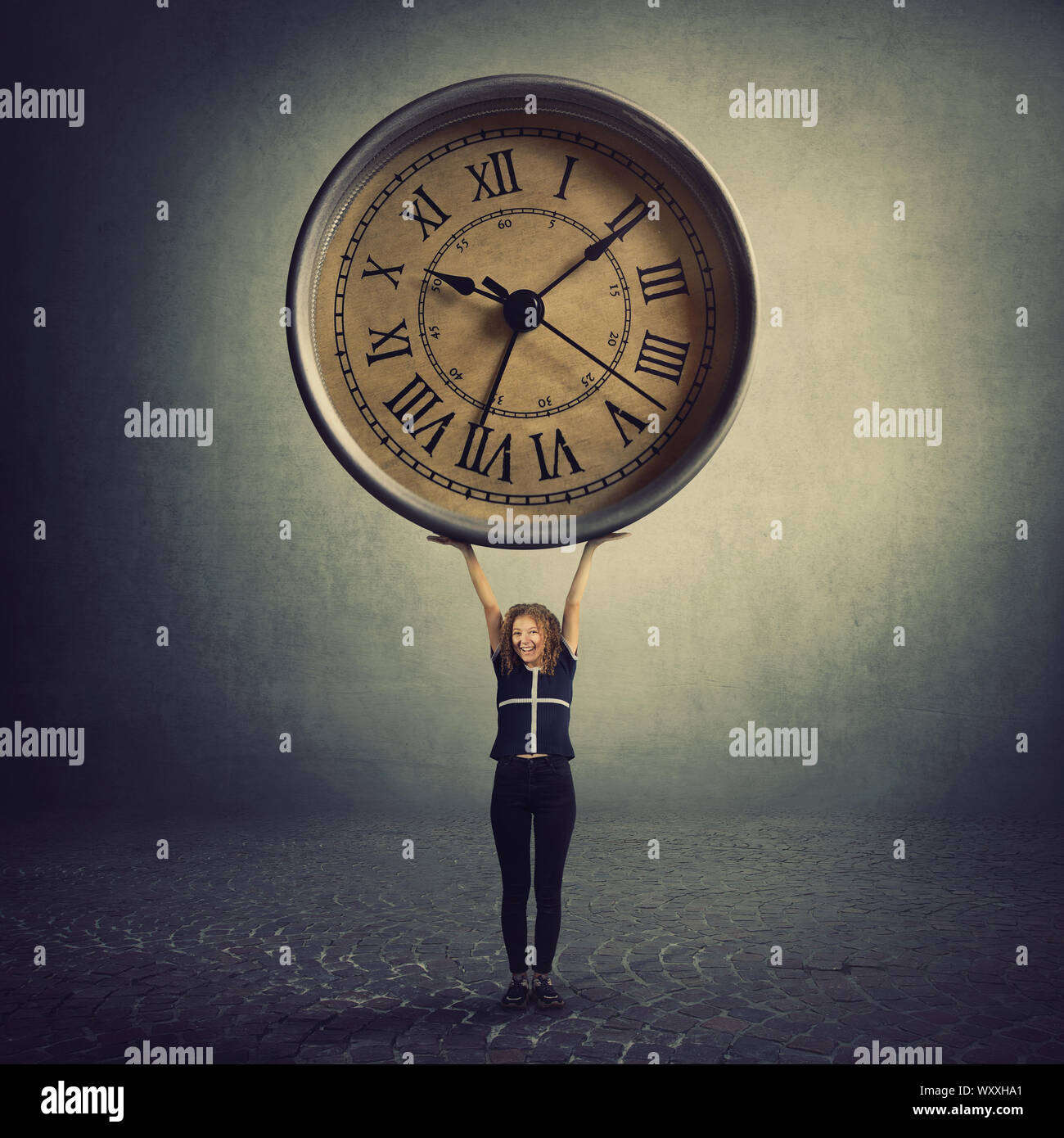 Time management student hi-res stock photography and images - Alamy