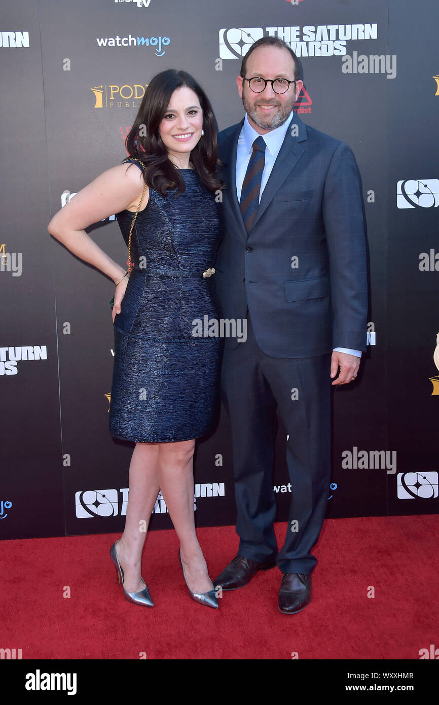 Jessica Queller and Robert L. Rovner attending the 45th Annual Saturn ...