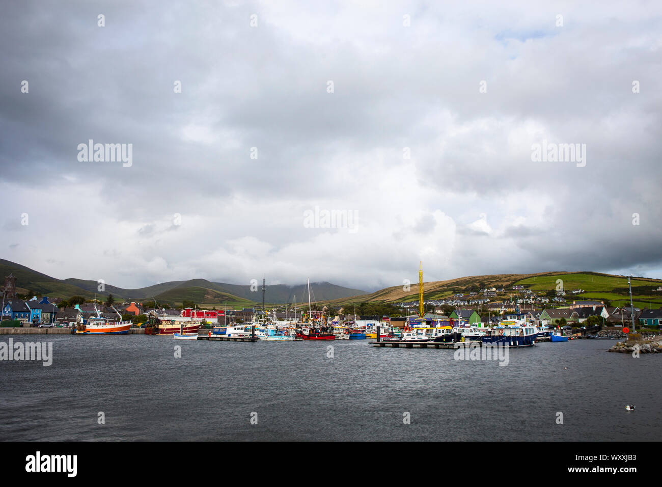 Dingle fishing village hi-res stock photography and images - Alamy