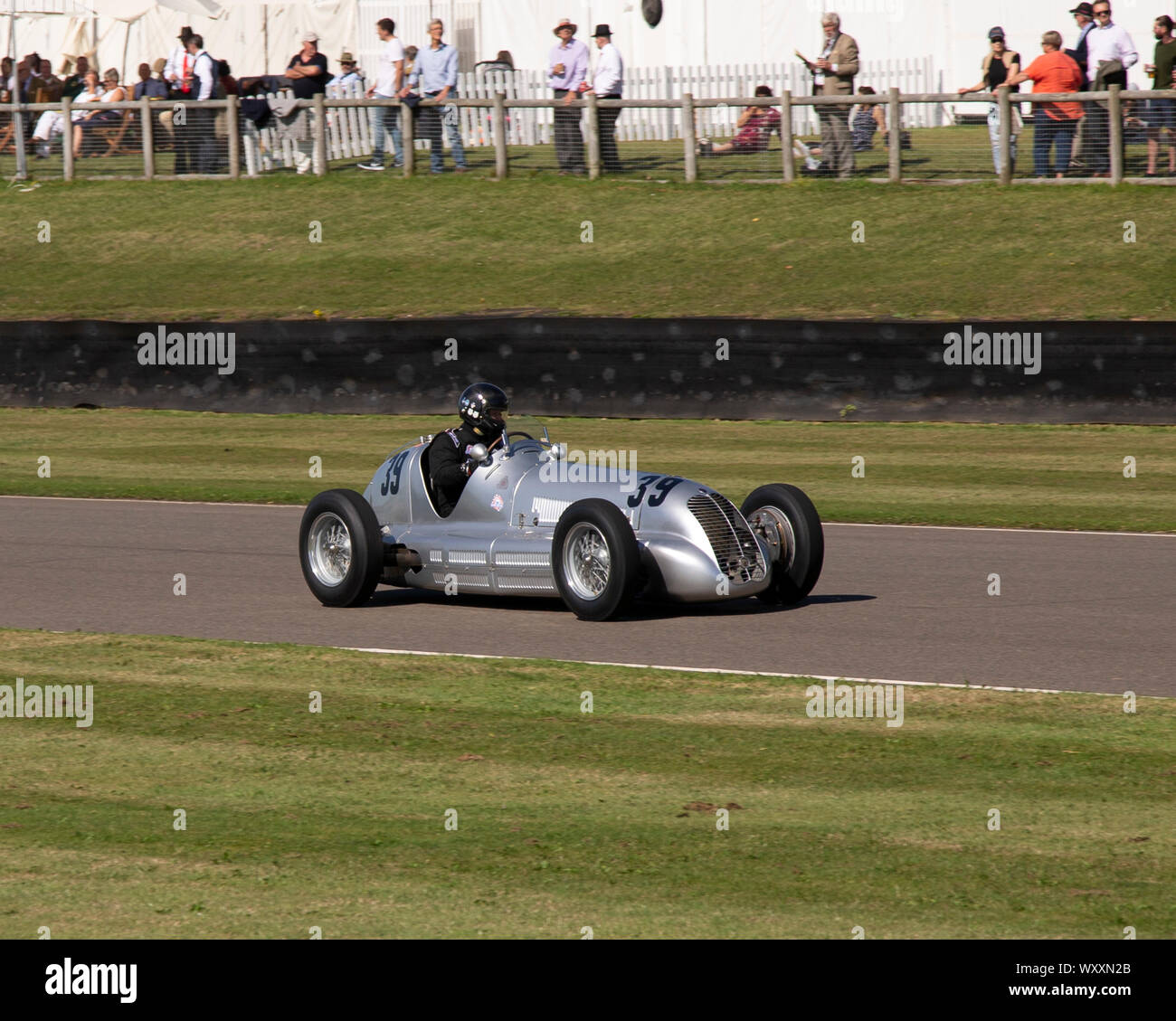 Ewen Sergison driving a 1936 Maserati 6CM racing car at the 2019 ...