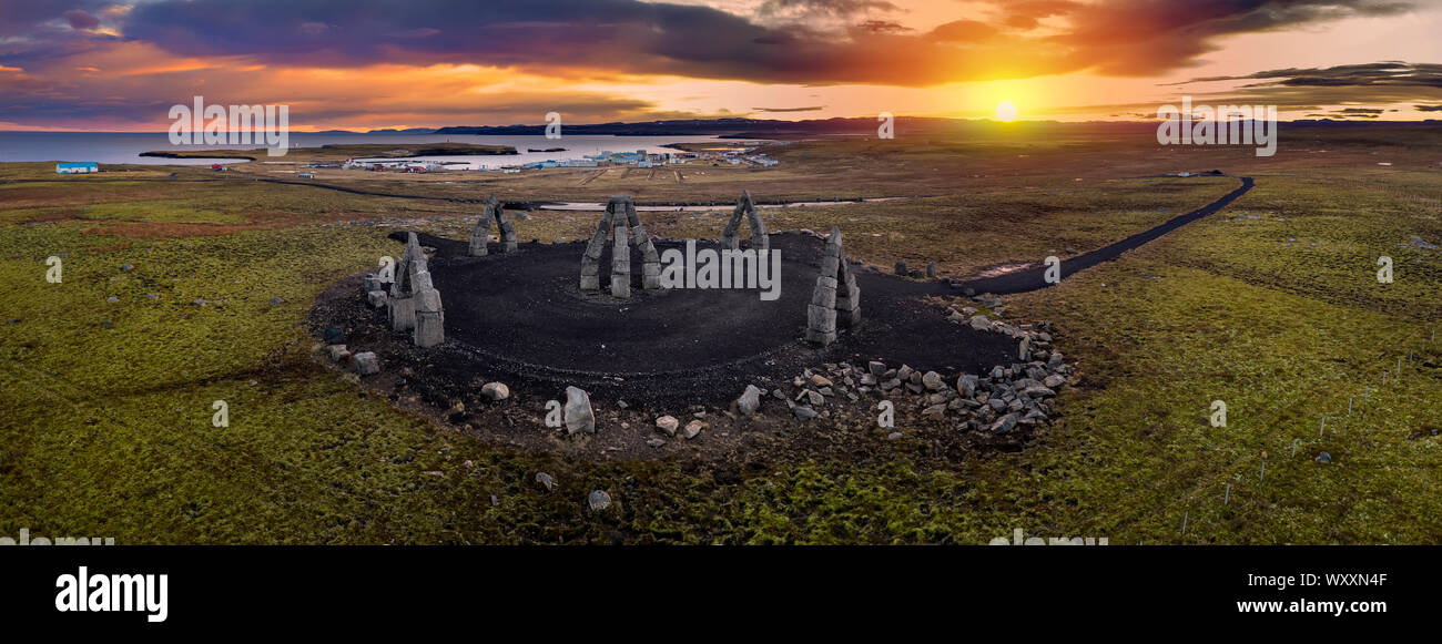 Stonehenge aerial hi-res stock photography and images - Alamy