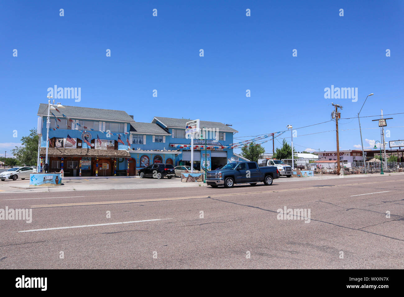 Holbrook, Arizona / USA – August 3, 2919: Scotty and Son Towing Stock ...