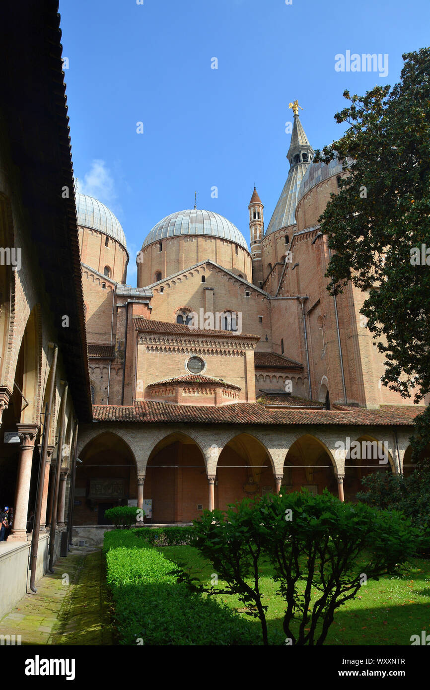 Basilica di Sant'Antonio di Padova, Basilica of St. Anthony, Padua, comune in Veneto, Italy ...