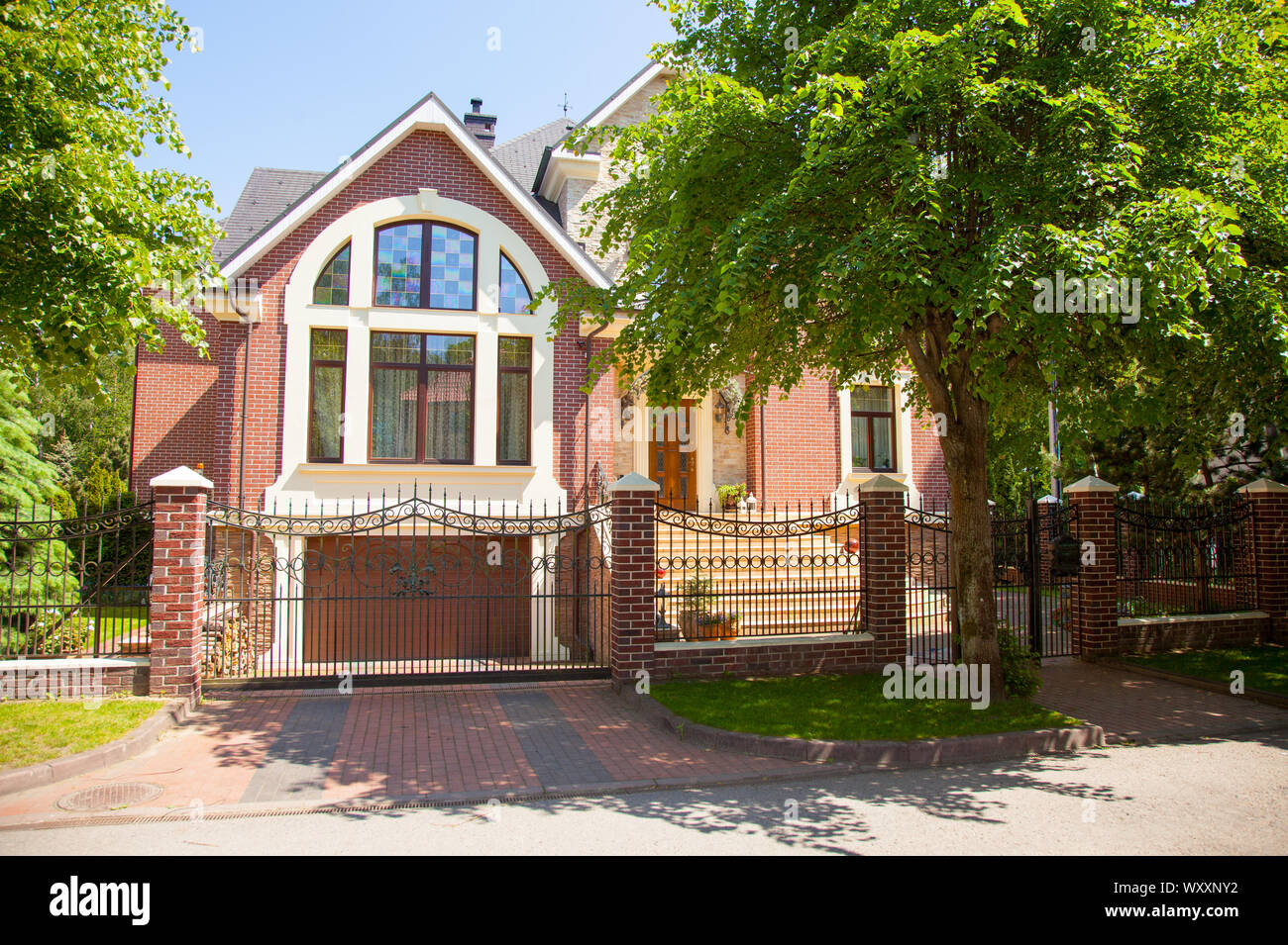 Detached suburban house. Front view Stock Photo - Alamy