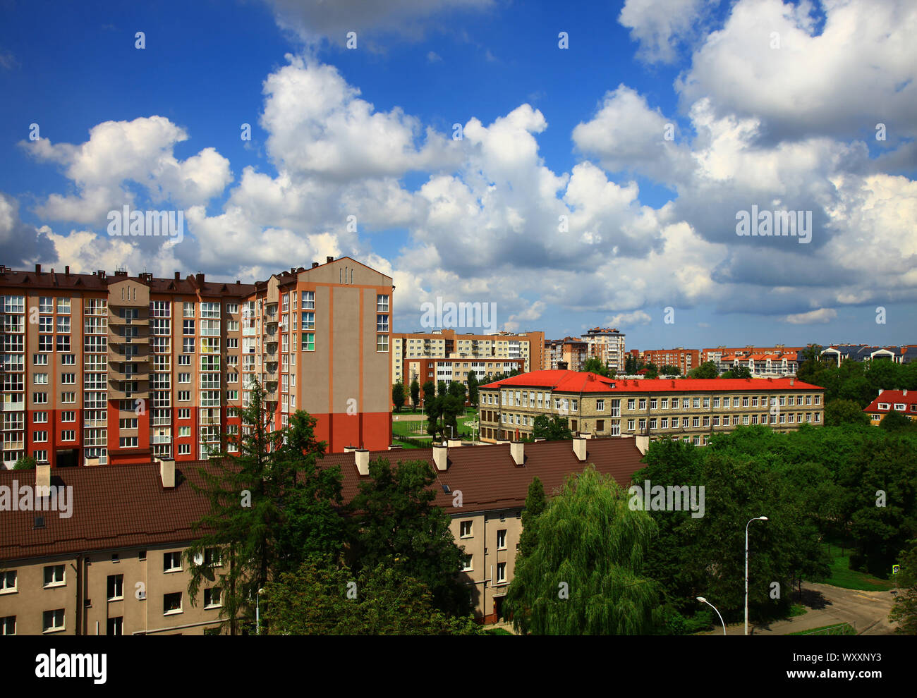 Flat street hi-res stock photography and images - Alamy