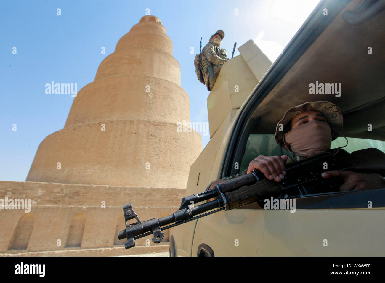 Samarra mosque hi-res stock photography and images - Alamy