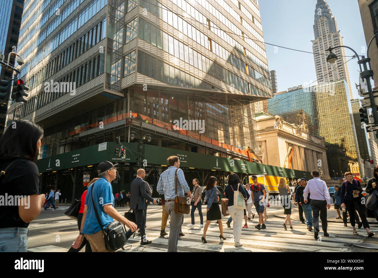 Construction of the One Vanderbilt Place skyscraper on the western side ...