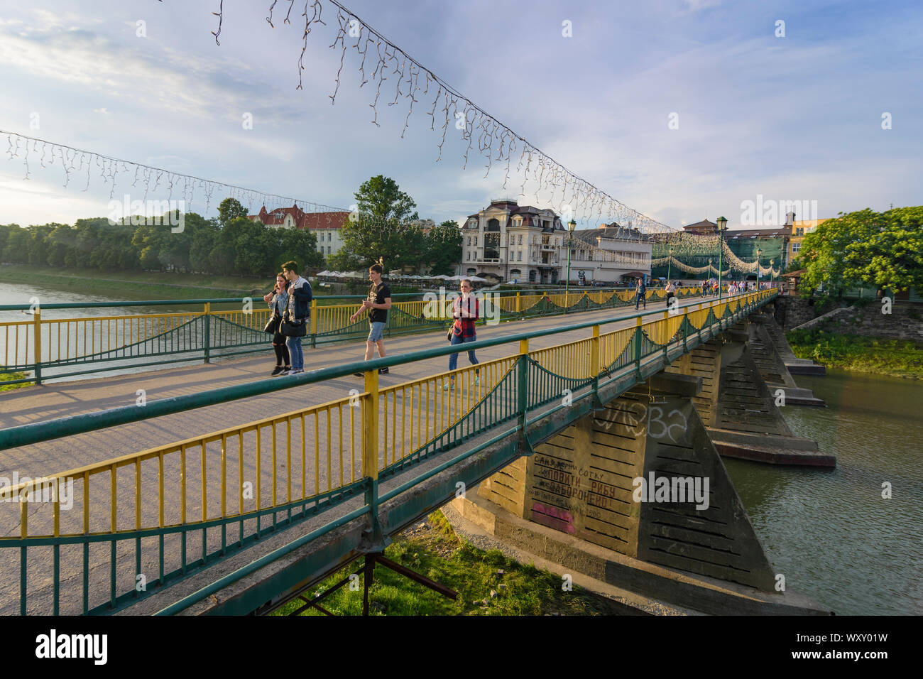 Uzhhorod, Ungwar: Uzh River, pedestrian bridge at old town in ...
